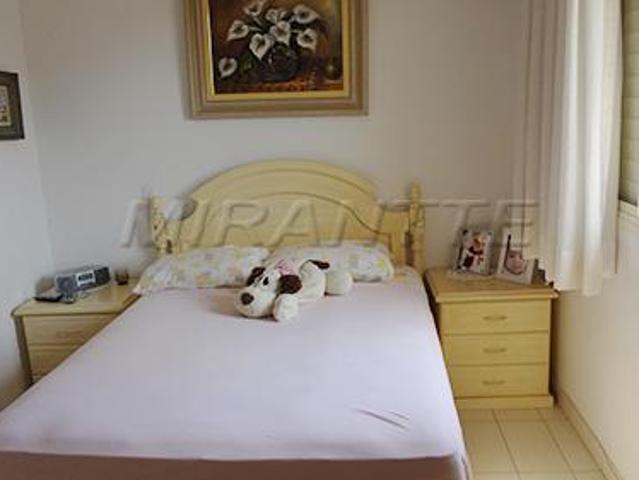 Apartamento de 78m² com 2 quartos