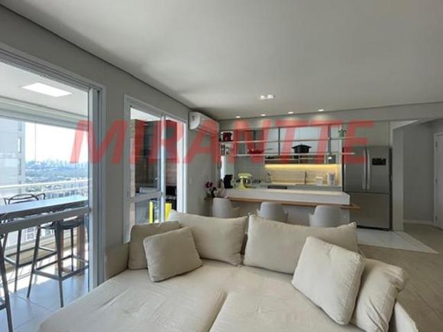 Apartamento de 83m² com 2 quartos