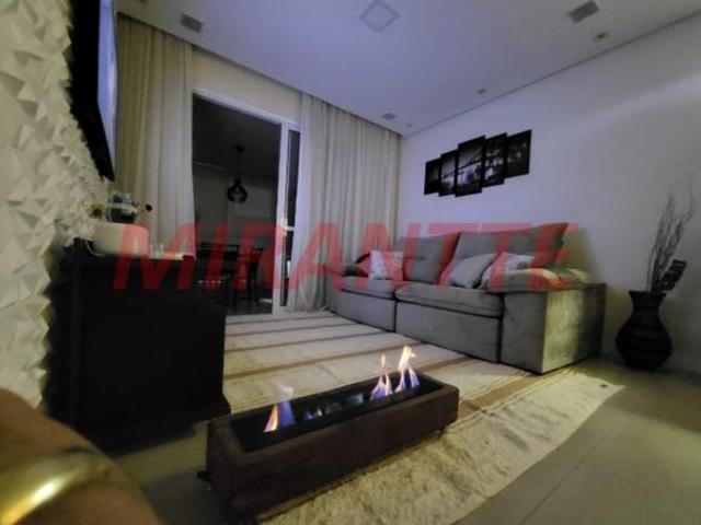 Apartamento de 83m² com 2 quartos