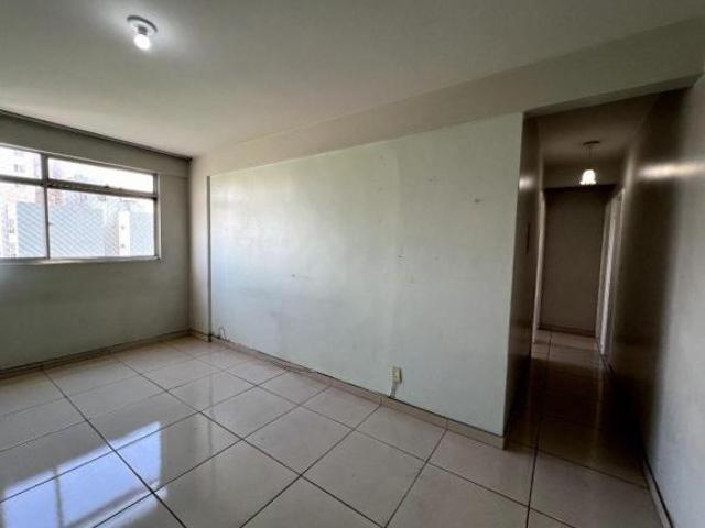 Apartamento de 80 m² com 03 quartos à venda no Ed. Arco do Triunfo Setor Leste Vila Nova