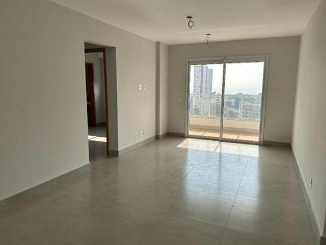 Apartamento de 80 m² com 03 quartos sendo 01 suíte à venda no Edifício Art Life Setor Leste Univers
