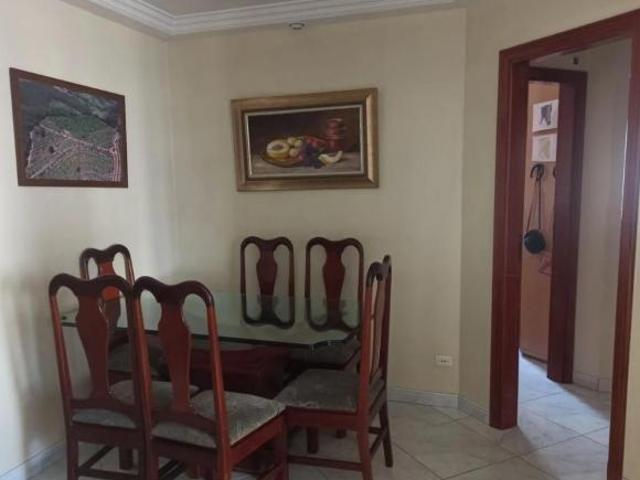 Apartamento de 80 m², 3 quartos em Vila Hamburguesa, São Paulo