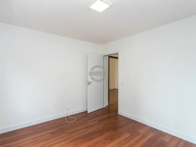 Apartamento de 80m² e 2 dormitórios à venda no bairro Rio Branco!