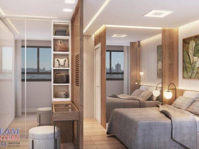 Apartamento de 81.22m² no bairro Cristo Rei, com 3 quartos 1 suíte, 2 banheiros e 1 vaga de garage