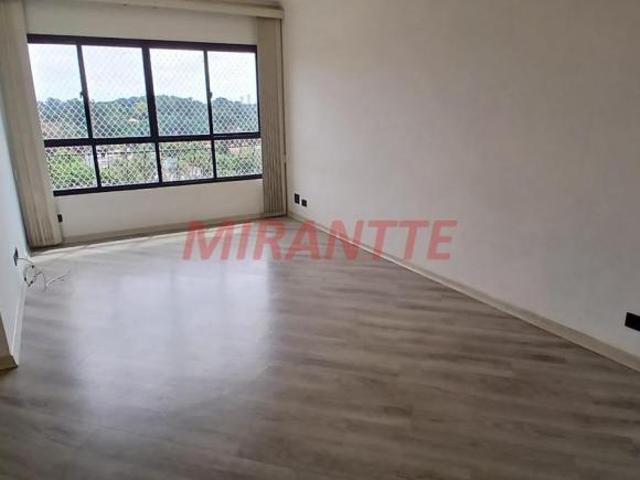 Apartamento de 82m² com 3 quartos
