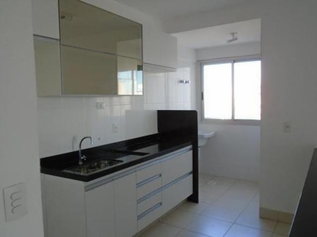 Apartamento de 87 m² com 03 quartos, sendo 01 suíte á venda no Residencial Villaggio Amazonas Parq