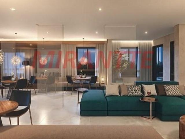 Apartamento de 84m² com 2 quartos