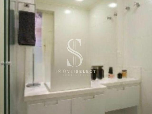 APARTAMENTO DE 85M² COM DOIS DORMITORIOS SENDO UMA SUITE, BANHEIRO SOCIAL E DUAS VAGAS DE GARAGEM. C