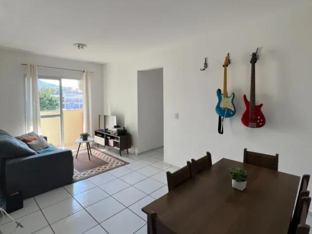 Apartamento de 85m² com 3 Dormitórios no Córrego Grande Conforto e Comodidade para Sua Família