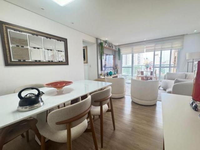 Apartamento de 86 m² com 3 Dormitórios, Suíte, Sacada Gourmet e 2 Vagas