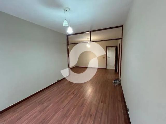 Apartamento de 90 m² na Domingues de Sá Icaraí Niterói RJ, à venda por R$ 650.000