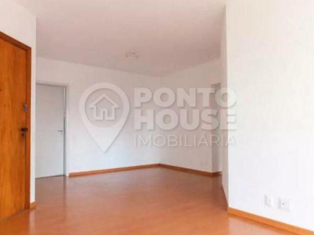 Apartamento de 97m², com 3 dormitórios 2 vagas à venda próximo à Praça da Árvore