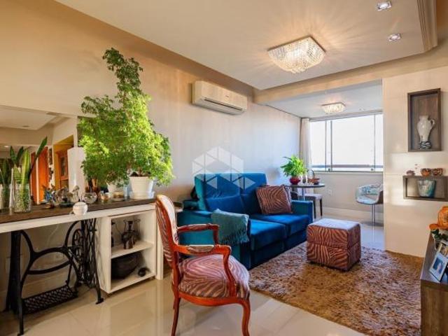 Apartamento de 97m² privativos com 3 dormitórios e 2 vagas no bairro Chácara das Pedras