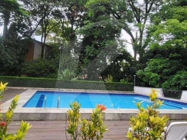 Apartamento de 95 mts², 03 quartos, 1 vaga, na Vila Albertina / Tremembé