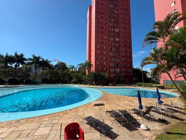 Apartamento de 95m² com Suíte, Planejados e Ampla Sala na Casa Verde
