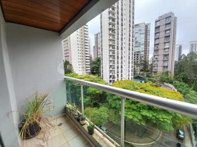Apartamento de 95m² com 3 quartos e 2 vagas de garagem à venda no Morumbi SP