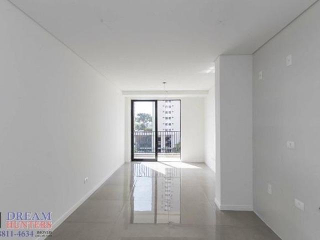 Apartamento de 98.99m² no bairro Capão Raso, com 3 quartos 1 suíte, 2 banheiros e 1 vaga de garage