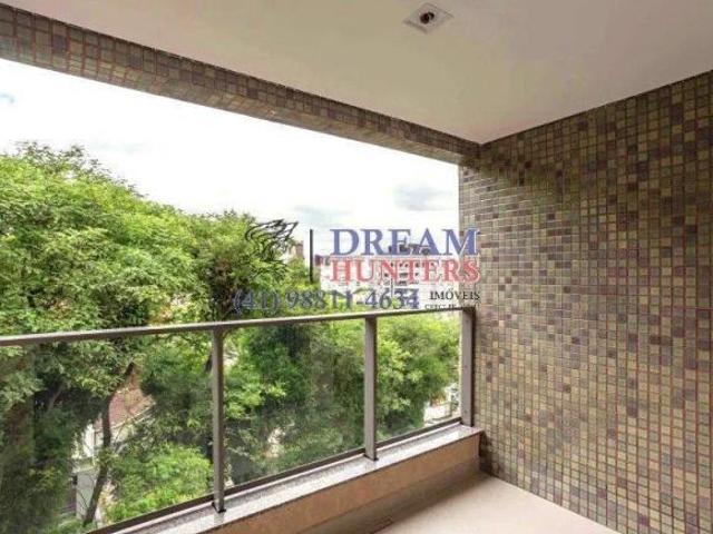 Apartamento de 98m² no bairro Ahú, com 3 quartos 1 suíte, 3 banheiros e 2 vagas de garagem