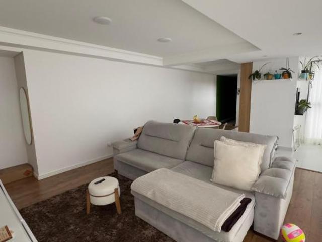 Apartamento de 99 m² com 3 Quartos, Suíte, Elevador e 2 Vagas Próximo à Av. Rui Barbosa