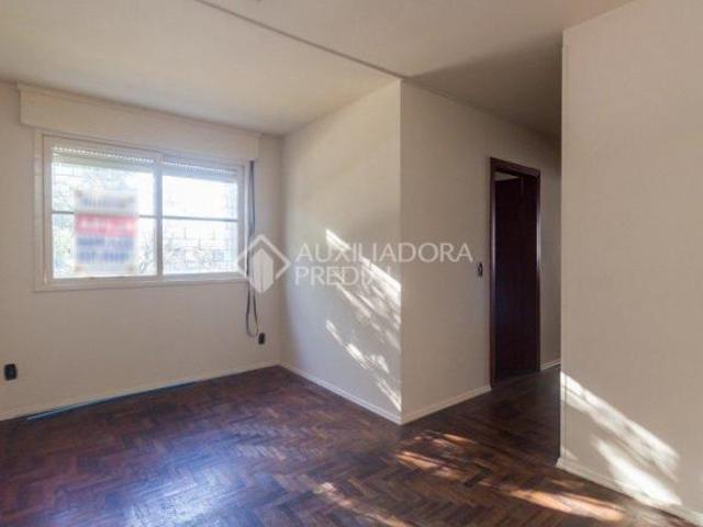 Apartamento de 03 dormitóros no bairro Camaquã