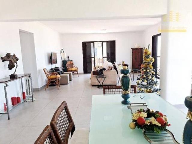 Apartamento de 03 dormitórios