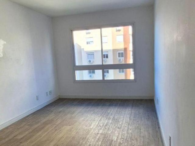 Apartamento de 03 dormitórios, 01 suite, 01 vaga coberta. Condomínio Life Park