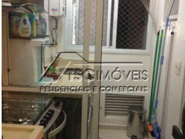 Apartamento de 03 dormitórios 02 vagas 68m2 no Morumbi