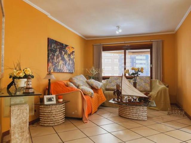 Apartamento de 03 dormitórios com excelente localização
