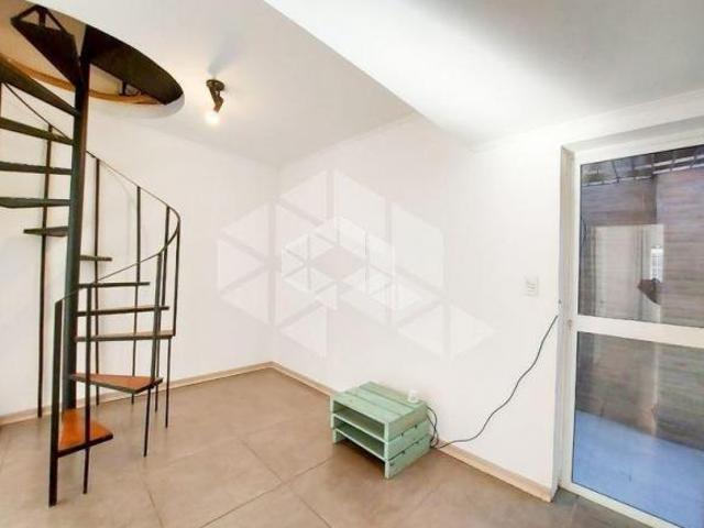 Apartamento de 03 dormitórios no Bairro Independência