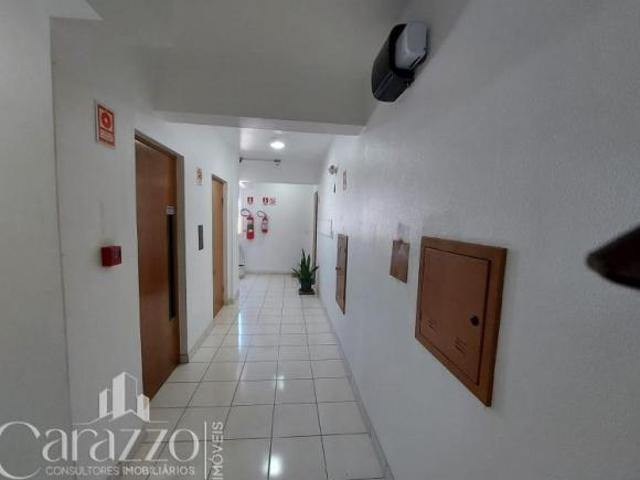 Apartamento de 03 dormitorios no centro de Tramandaí