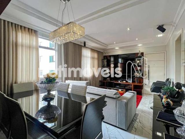 Apartamento de 03 quartos à venda no Castelo!