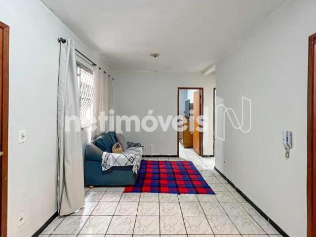 Apartamento de 03 quartos à venda no Sagrada Família/Horto!
