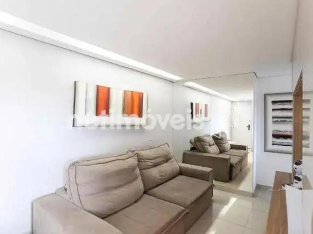 Apartamento de 03 quartos à venda no Serrano!