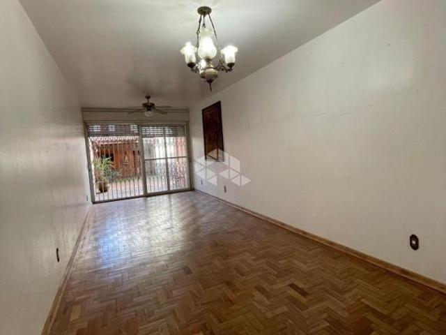 Apartamento de 03 quartos com dependência, vaga de garagem e terraço com quiosque e churrasqueira no