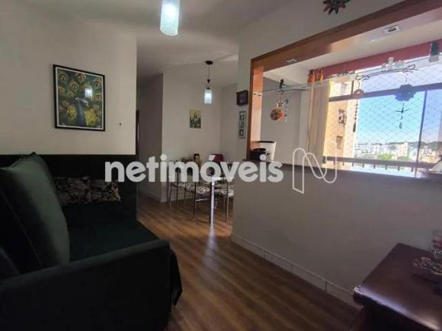 Apartamento de 03 quartos com elevador no Padre Eustáquio!