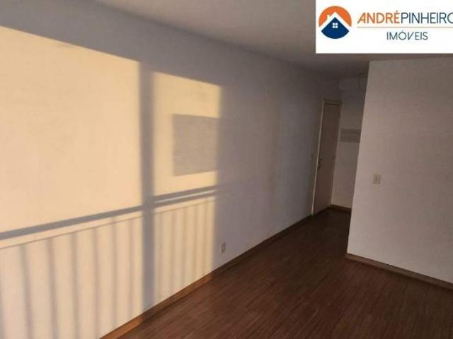 Apartamento de 03 quartos com suíte em excelente em excelente localização na Avenida Vilarinho