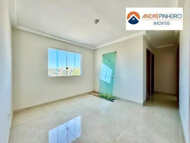 Apartamento de 03 quartos com suíte no Santa Mônica em ótima localização R$ 425.000,00
