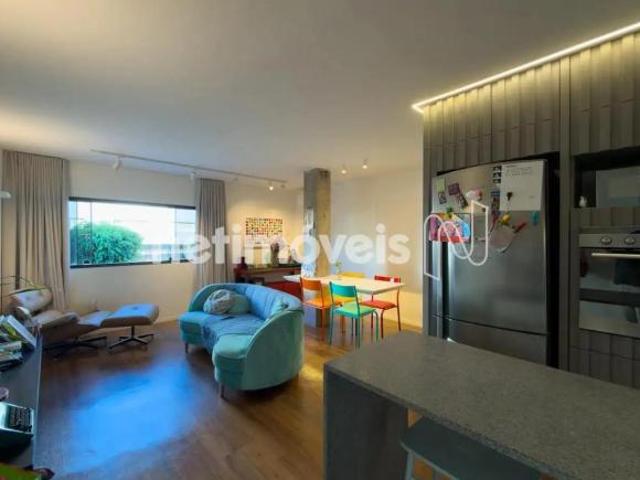 APARTAMENTO DE 03 QUARTOS TRANSFORMADO EM 01 SUÍTE!