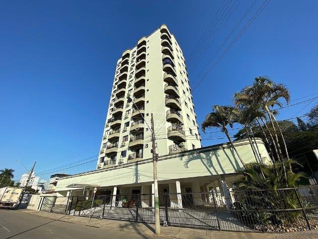 Apartamento de 01 dormitório no Centro