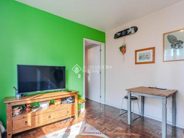 Apartamento de 01 Quarto Bairro: Centro Histórico