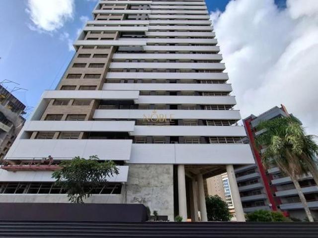 Apartamento de 02 dormitórios, 02 suítes mais lavabo, com vaga de garagem dupla
