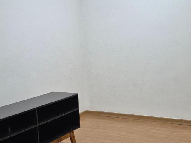 Apartamento de 02 dormitórios, terreo com Pátio. Igara canoas