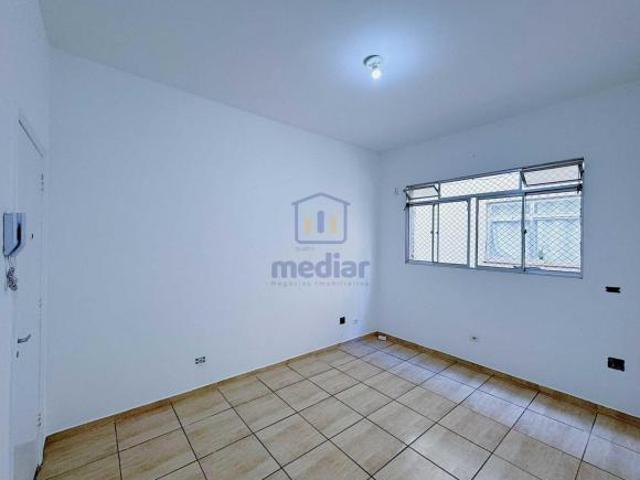 Apartamento de 02 dormitórios a venda em Santos Embaré