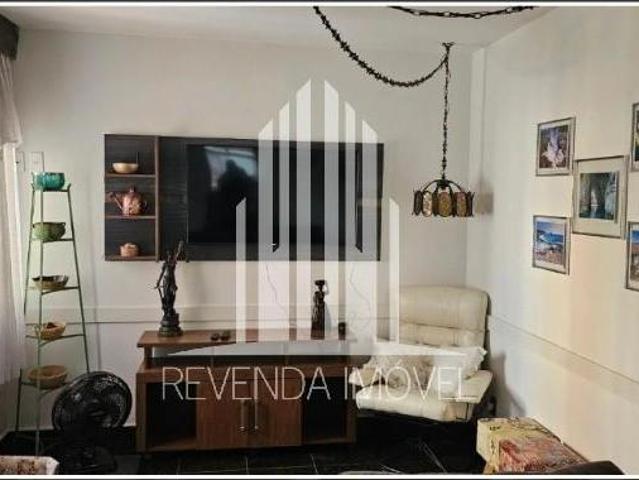 Apartamento de 02 dormitorios á venda proxímo ao Metrô Vila Madalena