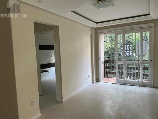 Apartamento de 02 dormitórios, Bairro Auxiliadora