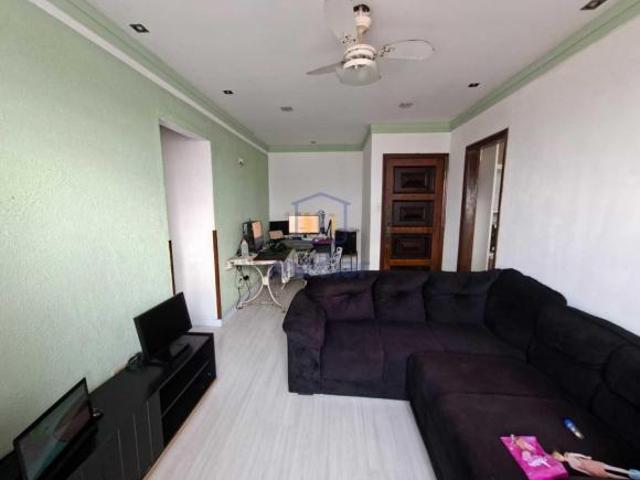 Apartamento de 02 dormitórios com suíte em São Vicente, Vila Cascatinha !