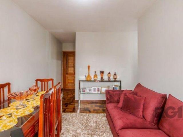Apartamento de 02 dormitorios com vaga proximo ao shoping Lindoia