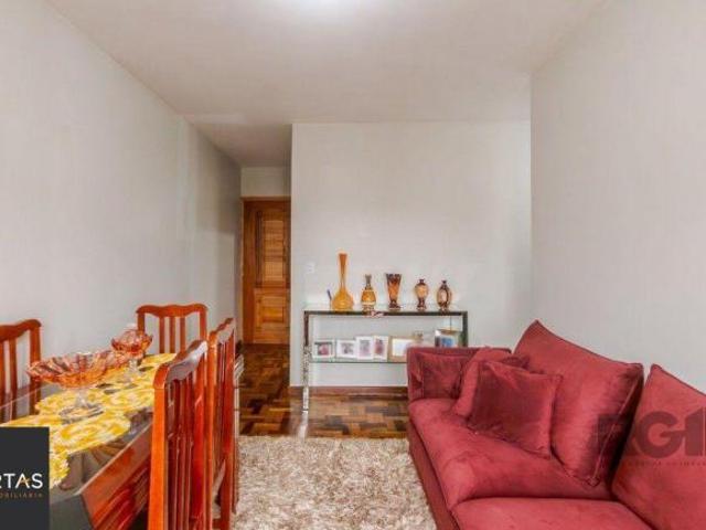 Apartamento de 02 dormitorios com vaga proximo ao shoping Lindoia