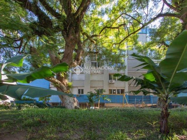 Apartamento de 02 dormitórios localizado no Bairro Auxiliadora na cidade de Porto Alegre