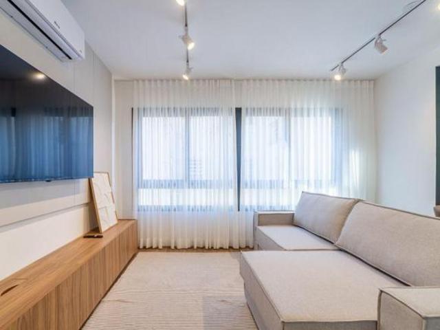 Apartamento de 02 dormitórios Mobiliado no Bairro Petrópolis